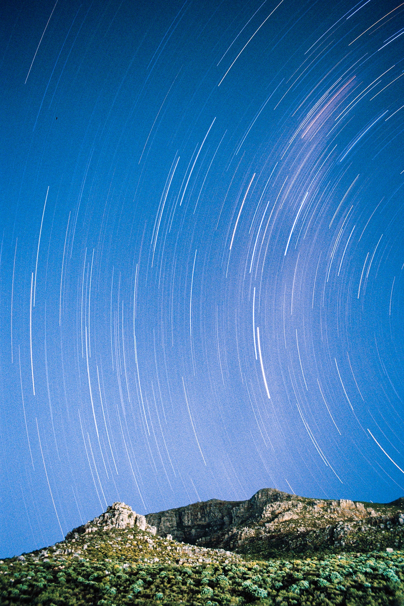 Andrew Baxter | Star Trails I (2025) – Ultraviolet | Photographic Artworks